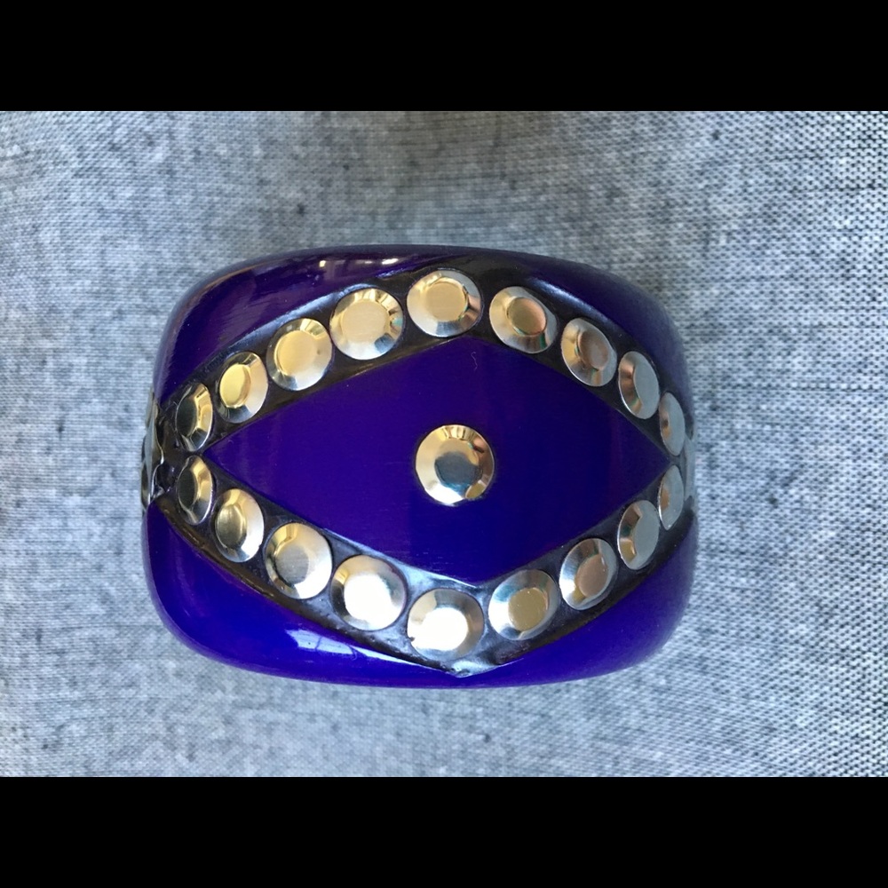 80's Punk Cuff Silver Studded Diamond Pattern - Gem